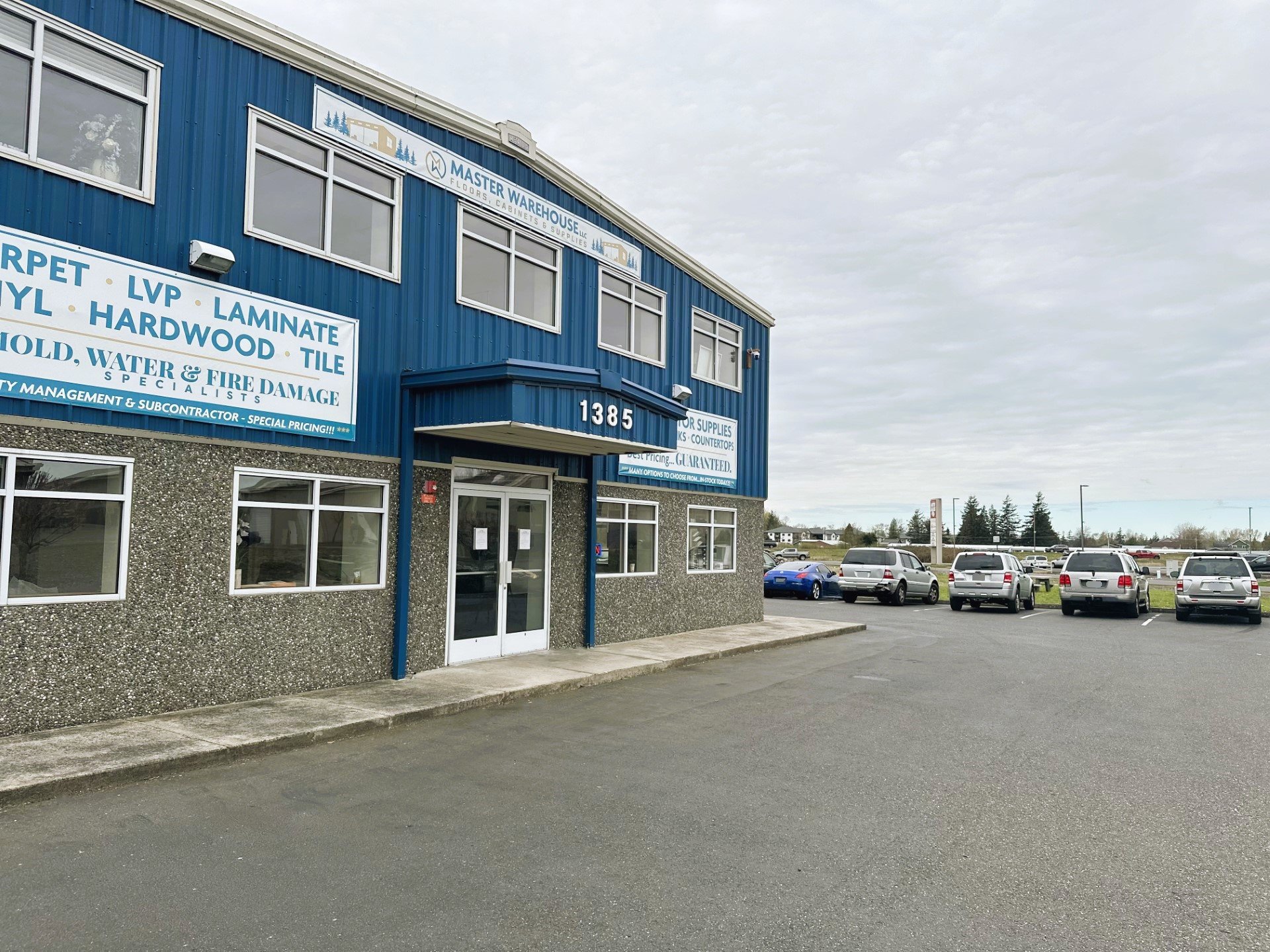 About Our Family Flooring Store - Master Warehouse LLC